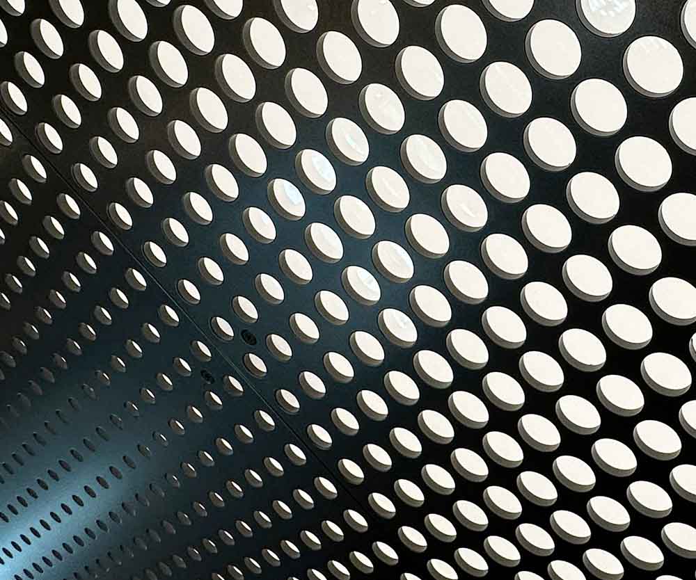Delayering is the next value opportunity for telecom | Kearney