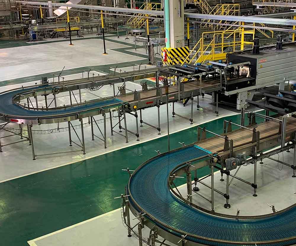 Beyond efficiency: sustaining margins in volatile markets | Kearney